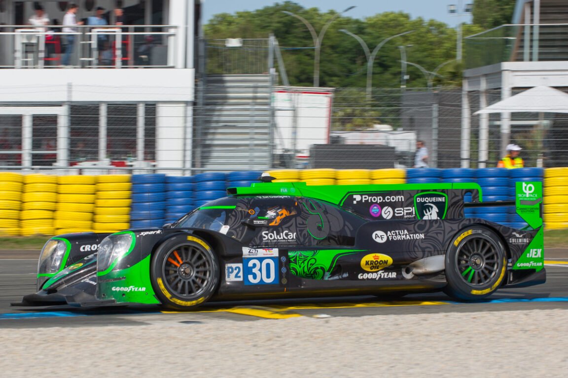 24 HEURES DU MANS 2026. LMP2: LE POINT À 8H DU MATIN: SIX VOITURES DANS ...